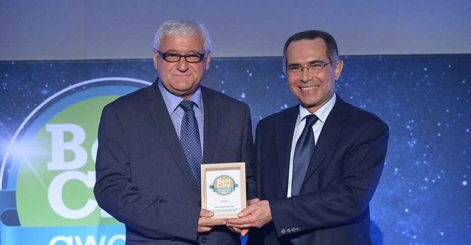 ΛΙΜΕΝΙΚΟ ΤΑΜΕΙΟ ΜΕ ΤΗ ΛΑΜΨΗ ΤΟΥ ΧΡΥΣΟΥ – Santonews