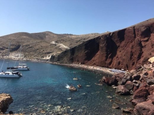 ΠΟΙΟΣ ΠΑΙΖΕΙ ΕΠΙΚΙΝΔΥΝΑ ΠΑΙΧΝΙΔΙΑ ΜΕ ΤΗΝ ΚΟΚΚΙΝΗ ΠΑΡΑΛΙΑ; – Santonews