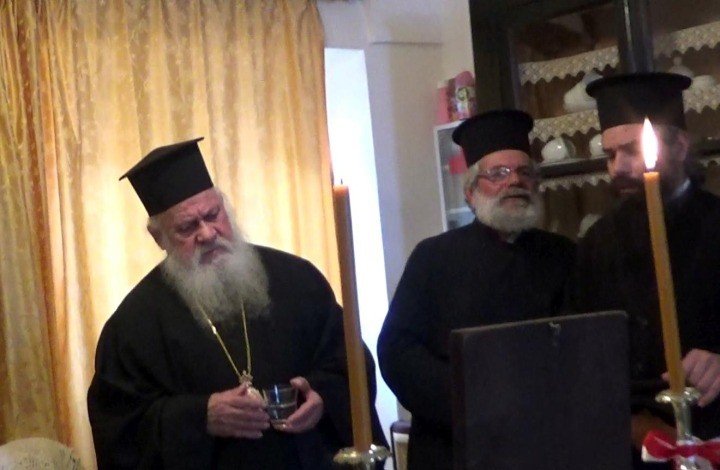 ΚΟΠΗ ΠΙΤΑΣ ΣΤΟ “ΠΤΩΧΟΚΟΜΕΙΟ ΓΗΡΟΚΟΜΕΙΟ ΣΑΝΤΟΡΙΝΗΣ” – Santonews