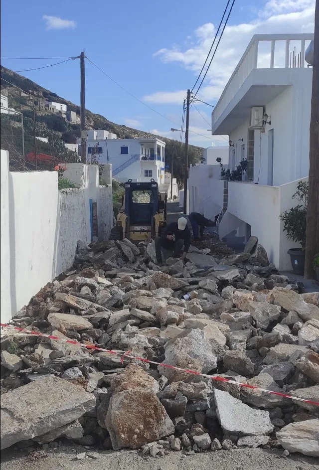ΕΡΓΟ ANAΠΛΑΣΗΣ ΣΤΗ ΣΙΚΙΝΟ – Santonews